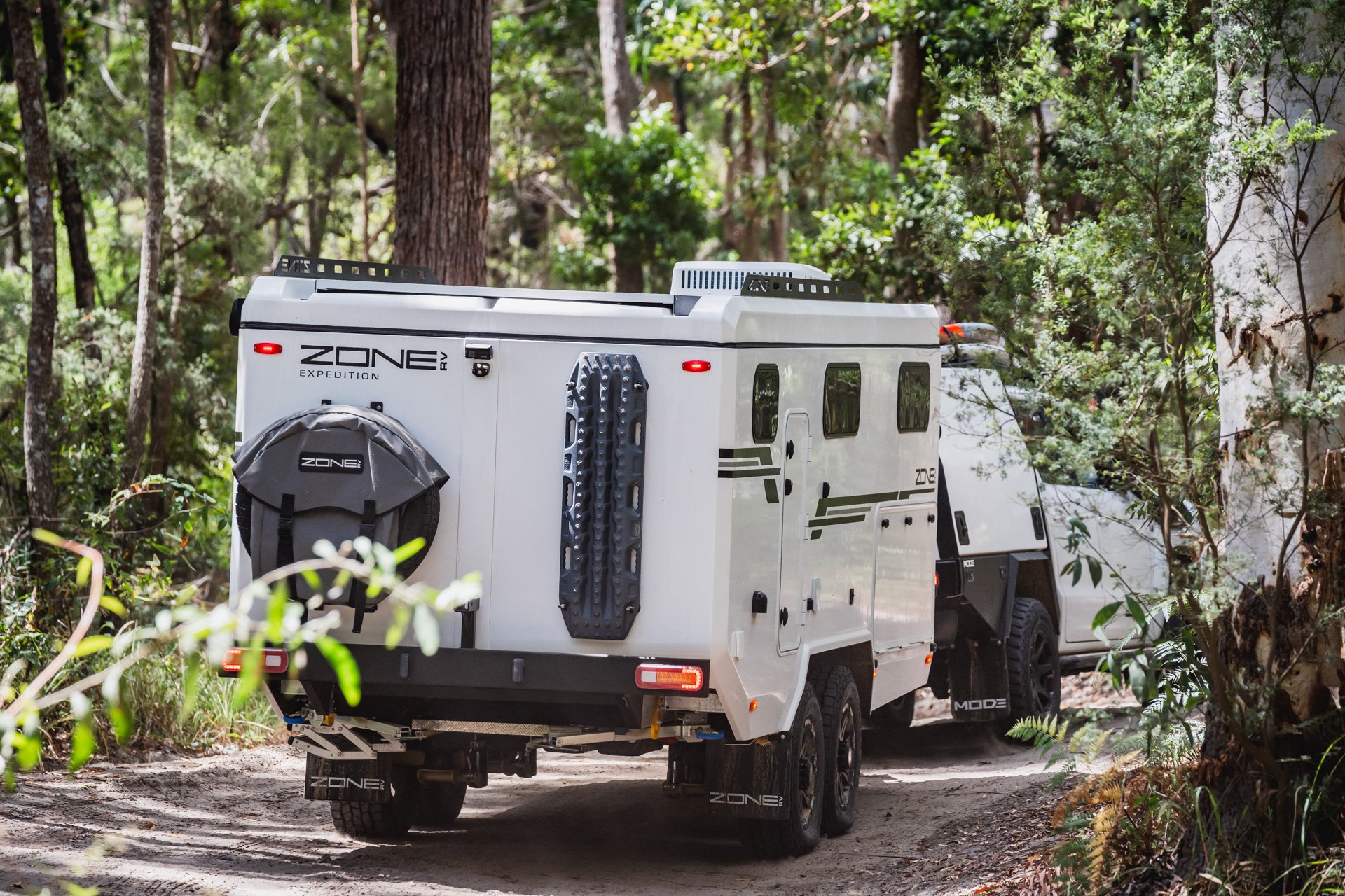 Hybrid Off Road Caravan - Expedition